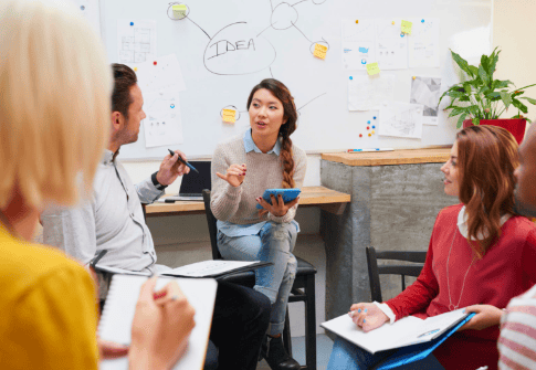 5 Ways to Incorporate Social and Collaborative Learning in L&D